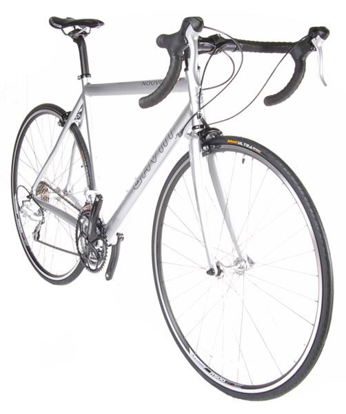 Gavin NOUVO 2010 Road Racing Bicycle - Shimano STI / Sora: Vilano Gavin ...